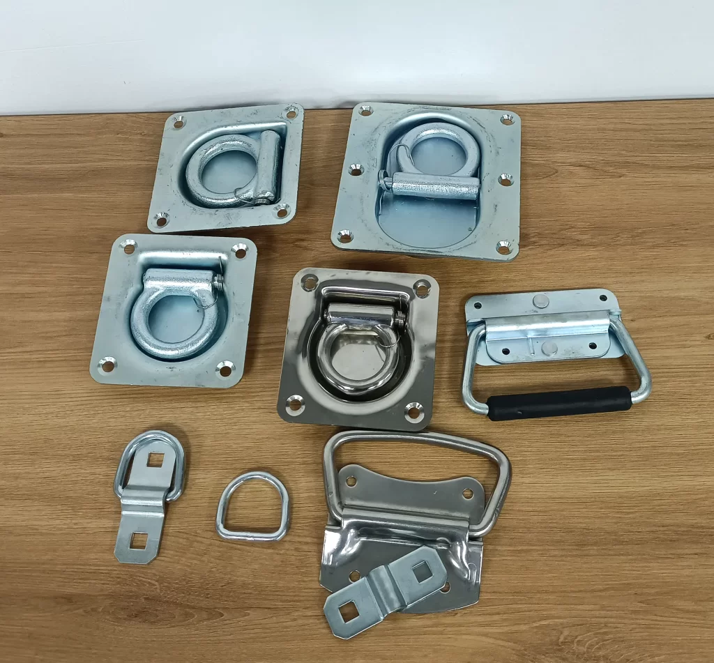 Rear And Side Door Hinges For Trailer And Truck - HangCheng